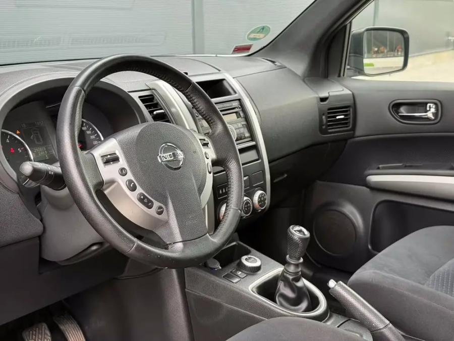 Pelēks Nissan X-Trail 2011 Rīga, ar dzinēja tilpumu 2.00 L un nobraukumu 293 tūkst. km par 6999 €, foto 11 vietnē AUTOMOTO.COM.LV