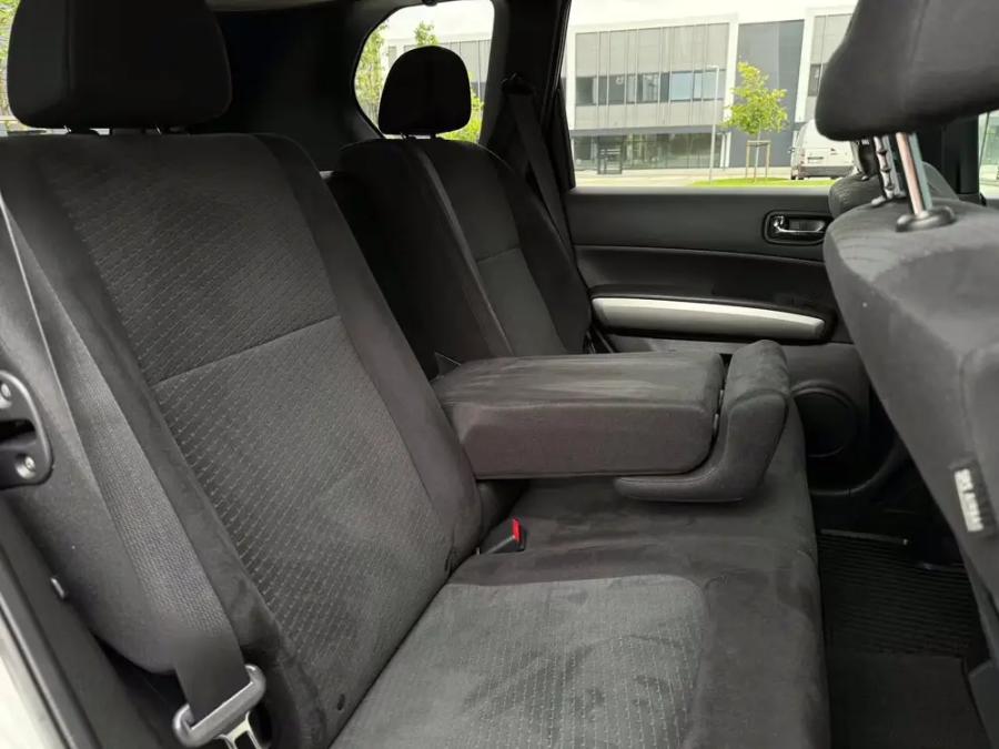 Pelēks Nissan X-Trail 2011 Rīga, ar dzinēja tilpumu 2.00 L un nobraukumu 293 tūkst. km par 6999 €, foto 14 vietnē AUTOMOTO.COM.LV