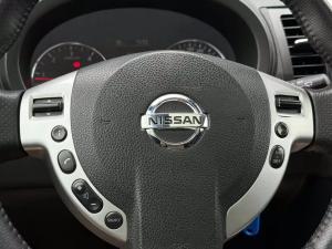 Pelēks Nissan X-Trail 2011 Rīga, ar dzinēja tilpumu 2.00 L un nobraukumu 293 tūkst. km par 6999 €, foto 16 vietnē AUTOMOTO.COM.LV