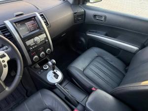 Pelēks Nissan X-Trail 2011 Rīga, ar dzinēja tilpumu 2.00 L un nobraukumu 209 tūkst. km par 3200 €, foto 14 vietnē AUTOMOTO.COM.LV