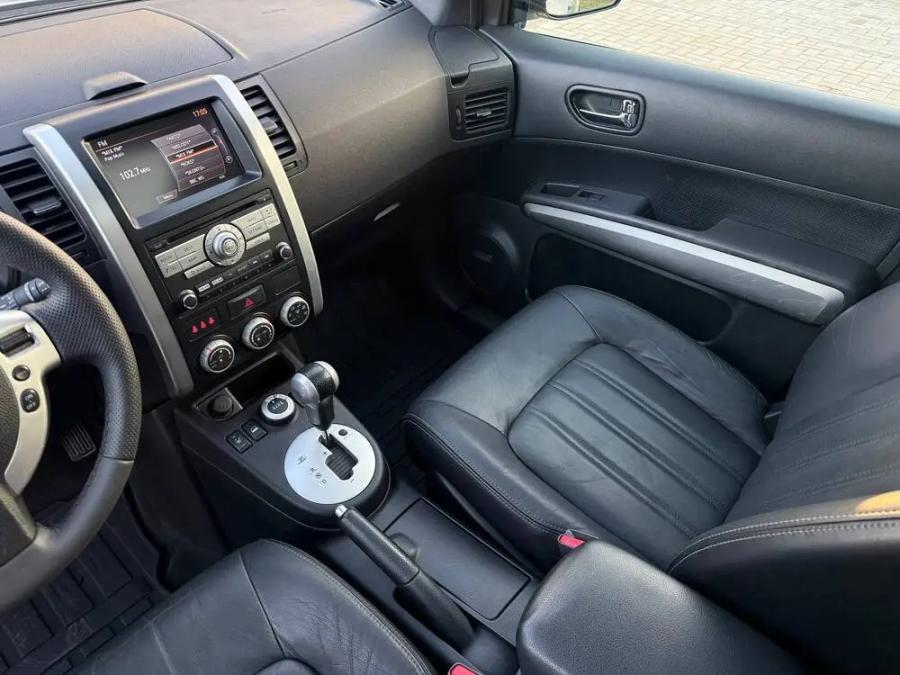 Pelēks Nissan X-Trail 2011 Rīga, ar dzinēja tilpumu 2.00 L un nobraukumu 209 tūkst. km par 3200 €, foto 14 vietnē AUTOMOTO.COM.LV