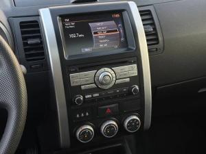 Pelēks Nissan X-Trail 2011 Rīga, ar dzinēja tilpumu 2.00 L un nobraukumu 209 tūkst. km par 3200 €, foto 15 vietnē AUTOMOTO.COM.LV