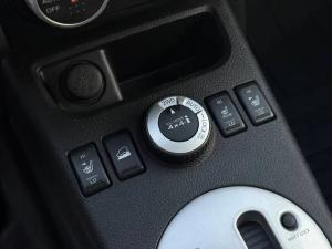 Pelēks Nissan X-Trail 2011 Rīga, ar dzinēja tilpumu 2.00 L un nobraukumu 209 tūkst. km par 3200 €, foto 16 vietnē AUTOMOTO.COM.LV