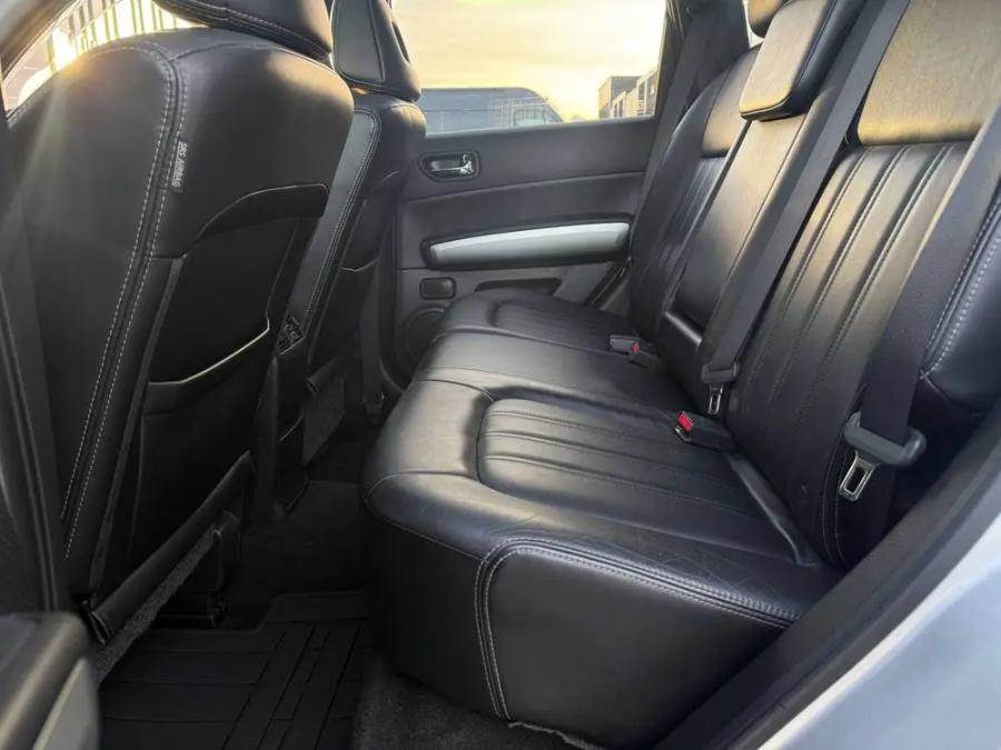 Pelēks Nissan X-Trail 2011 Rīga, ar dzinēja tilpumu 2.00 L un nobraukumu 209 tūkst. km par 3200 €, foto 22 vietnē AUTOMOTO.COM.LV