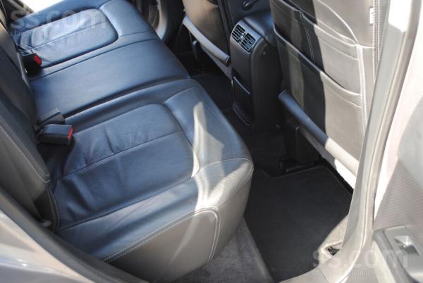 Grey Nissan X-Trail 2011 in Riga, with an engine capacity of 2.00 L and mileage of 227 thousand km for 5990 €, photo 10 on AUTOMOTO.COM.LV