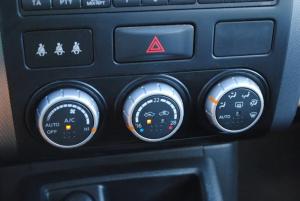 Pelēks Nissan X-Trail 2011 Rīga, ar dzinēja tilpumu 2.00 L un nobraukumu 227 tūkst. km par 5990 €, foto 26 vietnē AUTOMOTO.COM.LV