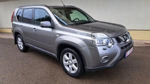 Grey Nissan X-Trail 2011 in Ogre, with an engine capacity of 2.00 L and mileage of 278 thousand km for 7550 €, photo 5 on AUTOMOTO.COM.LV