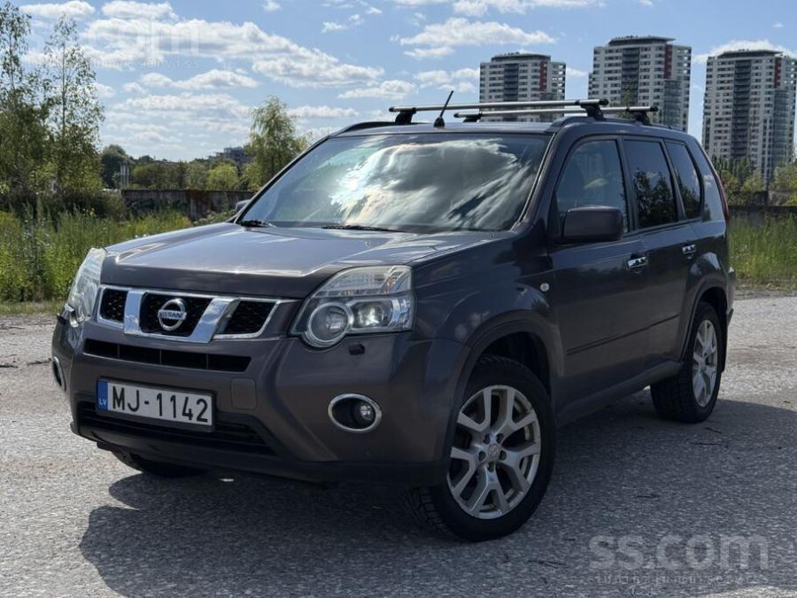 Pelēks Nissan X-Trail 2011 Rīga, ar dzinēja tilpumu 2.00 L un nobraukumu 373 tūkst. km par 4000 €, foto 4 vietnē AUTOMOTO.COM.LV