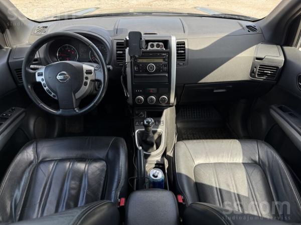 Pelēks Nissan X-Trail 2011 Rīga, ar dzinēja tilpumu 2.00 L un nobraukumu 373 tūkst. km par 4000 €, foto 8 vietnē AUTOMOTO.COM.LV