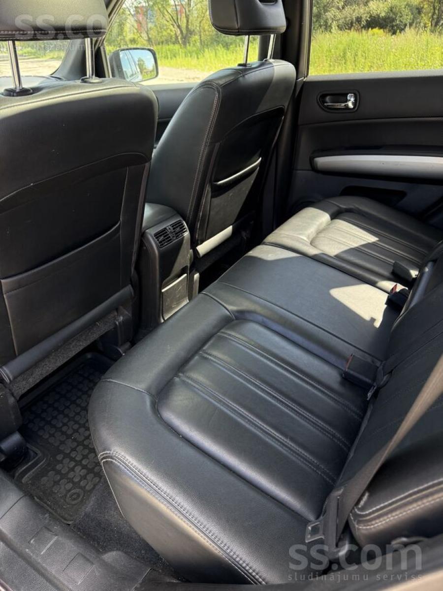 Pelēks Nissan X-Trail 2011 Rīga, ar dzinēja tilpumu 2.00 L un nobraukumu 373 tūkst. km par 4000 €, foto 19 vietnē AUTOMOTO.COM.LV