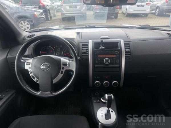 Grey Nissan X-Trail 2011 in Talsi, with an engine capacity of 2.00 L and mileage of 247 thousand km for 6490 €, photo 11 on AUTOMOTO.COM.LV