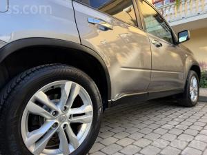Grey Nissan X-Trail 2012 in Riga, with an engine capacity of 2.00 L and mileage of 214 thousand km for 7750 €, photo 12 on AUTOMOTO.COM.LV
