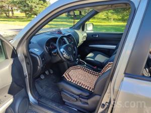 Pelēks Nissan X-Trail 2012 Rīga, ar dzinēja tilpumu 2.00 L un nobraukumu 290 tūkst. km par 5200 €, foto 9 vietnē AUTOMOTO.COM.LV