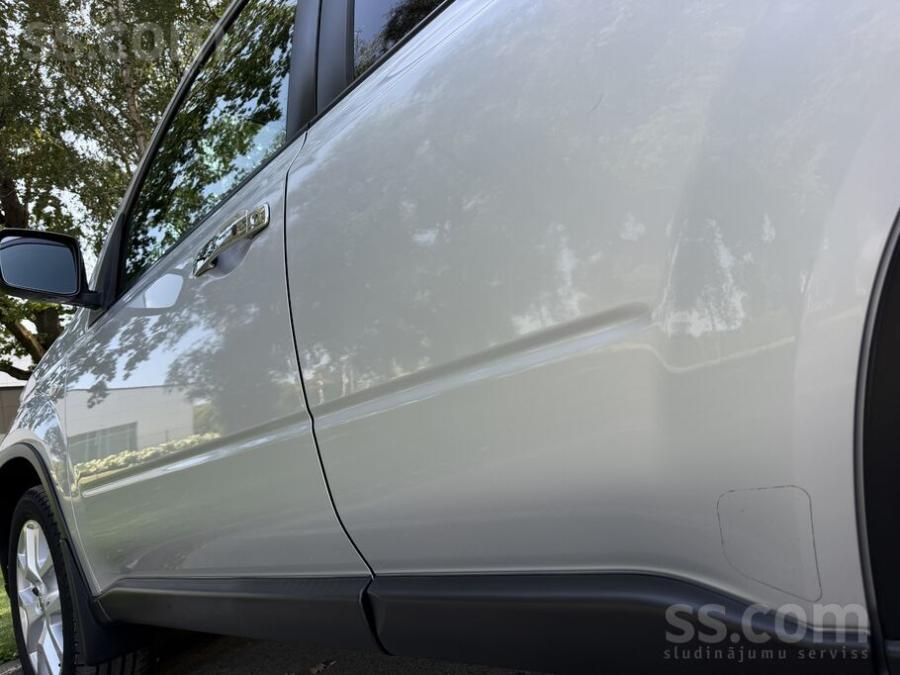 Grey Nissan X-Trail 2012 in Riga, with an engine capacity of 2.00 L and mileage of 209 thousand km for 7750 €, photo 15 on AUTOMOTO.COM.LV