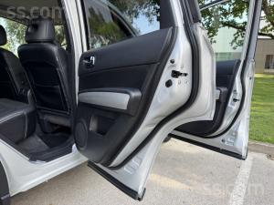Grey Nissan X-Trail 2012 in Riga, with an engine capacity of 2.00 L and mileage of 209 thousand km for 7750 €, photo 17 on AUTOMOTO.COM.LV