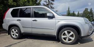 Grey Nissan X-Trail 2012 in Marijampole, with an engine capacity of 2.00 L and mileage of 314 thousand km for 4800 €, photo 7 on AUTOMOTO.COM.LV
