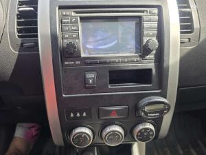 Grey Nissan X-Trail 2012 in Marijampole, with an engine capacity of 2.00 L and mileage of 314 thousand km for 4800 €, photo 14 on AUTOMOTO.COM.LV