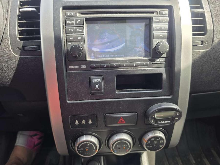 Grey Nissan X-Trail 2012 in Marijampole, with an engine capacity of 2.00 L and mileage of 314 thousand km for 4800 €, photo 14 on AUTOMOTO.COM.LV