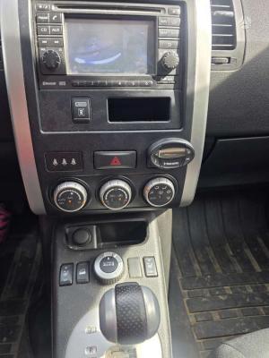 Grey Nissan X-Trail 2012 in Marijampole, with an engine capacity of 2.00 L and mileage of 314 thousand km for 4800 €, photo 16 on AUTOMOTO.COM.LV