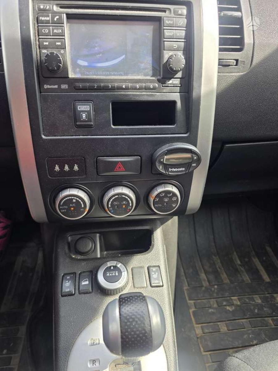Grey Nissan X-Trail 2012 in Marijampole, with an engine capacity of 2.00 L and mileage of 314 thousand km for 4800 €, photo 16 on AUTOMOTO.COM.LV