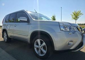 Grey Nissan X-Trail 2012 in Marijampole, with an engine capacity of 2.00 L and mileage of 315 thousand km for 4950 €, photo 7 on AUTOMOTO.COM.LV