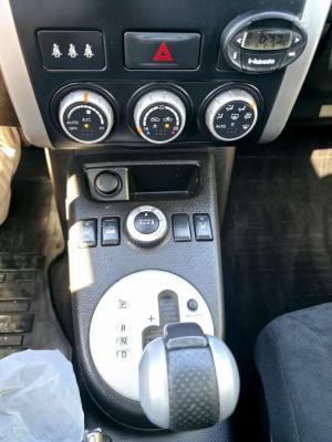Grey Nissan X-Trail 2012 in Marijampole, with an engine capacity of 2.00 L and mileage of 315 thousand km for 4950 €, photo 15 on AUTOMOTO.COM.LV