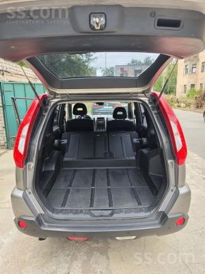 Grey Nissan X-Trail 2012 in Riga, with an engine capacity of 2.00 L and mileage of 239 thousand km for 6000 €, photo 12 on AUTOMOTO.COM.LV