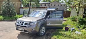 Pelēks Nissan X-Trail 2013 Jēkabpils, ar dzinēja tilpumu 2.00 L un nobraukumu 275 tūkst. km par 6790 €, foto 4 vietnē AUTOMOTO.COM.LV