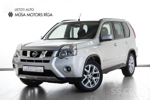 Grey Nissan X-Trail 2013 in Riga, with an engine capacity of 2.00 L and mileage of 97 thousand km for 6490 €, photo 1 on AUTOMOTO.COM.LV