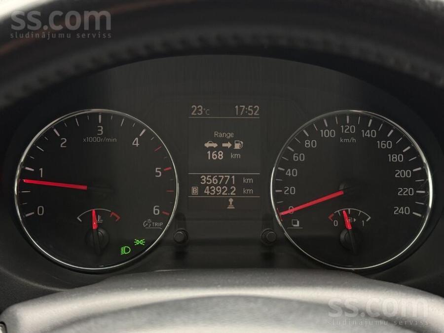 Grey Nissan X-Trail 2013 in Riga, with an engine capacity of 2.00 L and mileage of 357 thousand km for 8200 €, photo 17 on AUTOMOTO.COM.LV