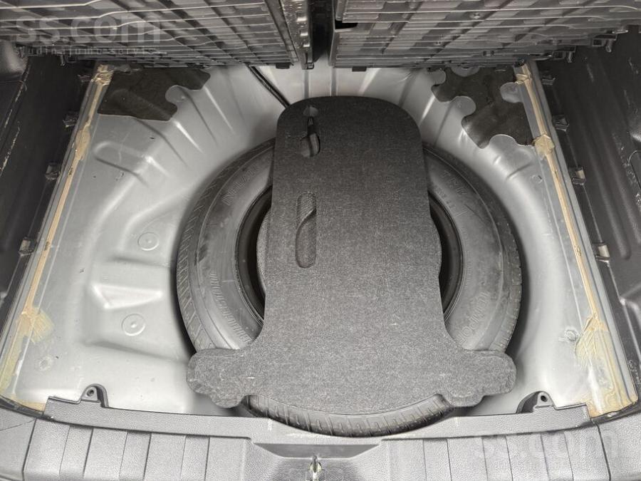 Grey Nissan X-Trail 2013 in Riga, with an engine capacity of 2.00 L and mileage of 357 thousand km for 8200 €, photo 34 on AUTOMOTO.COM.LV