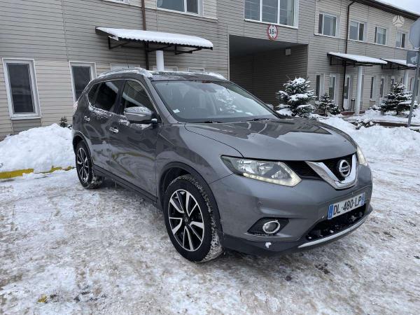 Pelēks Nissan X-Trail 2014 Viļņa, ar dzinēja tilpumu 1.60 L un nobraukumu 255 tūkst. km par 8900 €, foto 3 vietnē AUTOMOTO.COM.LV
