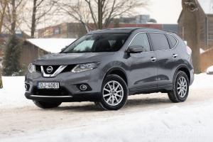 Grey Nissan X-Trail 2014 in Jelgava, with an engine capacity of 1.60 L and mileage of 207 thousand km for 9890 €, photo 3 on AUTOMOTO.COM.LV