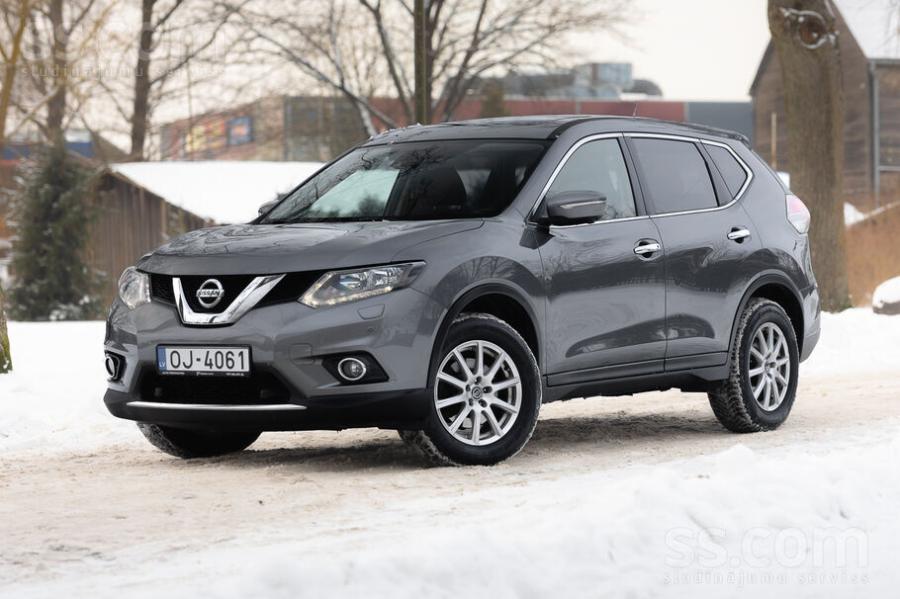 Grey Nissan X-Trail 2014 in Jelgava, with an engine capacity of 1.60 L and mileage of 207 thousand km for 9890 €, photo 3 on AUTOMOTO.COM.LV