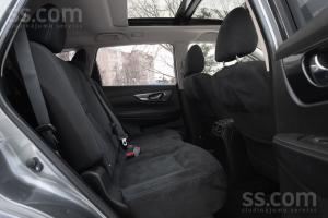 Grey Nissan X-Trail 2014 in Jelgava, with an engine capacity of 1.60 L and mileage of 207 thousand km for 9890 €, photo 12 on AUTOMOTO.COM.LV