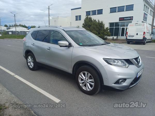 Grey Nissan X-Trail 2014 in Tallinn, with an engine capacity of 1.60 L and mileage of 200 thousand km for 10900 €, photo 2 on AUTOMOTO.COM.LV