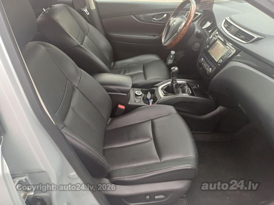 Pelēks Nissan X-Trail 2014 Tallina, ar dzinēja tilpumu 1.60 L un nobraukumu 200 tūkst. km par 10900 €, foto 10 vietnē AUTOMOTO.COM.LV