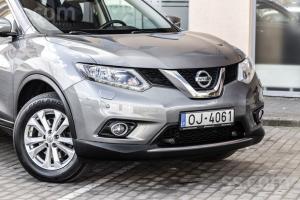 Grey Nissan X-Trail 2014 in Jelgava, with an engine capacity of 1.60 L and mileage of 207 thousand km for 8990 €, photo 3 on AUTOMOTO.COM.LV