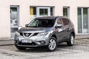 Grey Nissan X-Trail 2014 in Jelgava, with an engine capacity of 1.60 L and mileage of 207 thousand km for 8990 €, photo 4 on AUTOMOTO.COM.LV