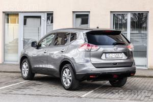 Grey Nissan X-Trail 2014 in Jelgava, with an engine capacity of 1.60 L and mileage of 207 thousand km for 8990 €, photo 9 on AUTOMOTO.COM.LV