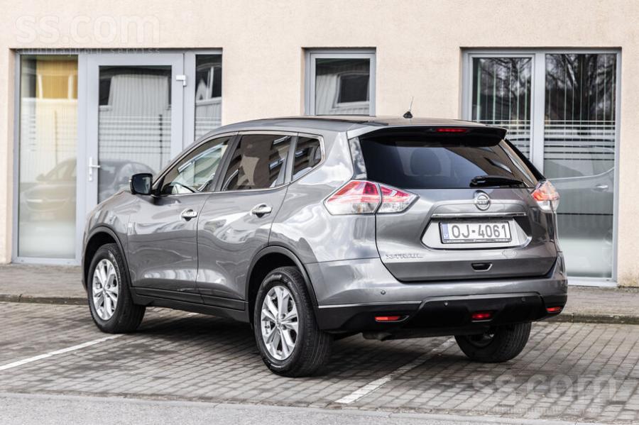 Grey Nissan X-Trail 2014 in Jelgava, with an engine capacity of 1.60 L and mileage of 207 thousand km for 8990 €, photo 9 on AUTOMOTO.COM.LV