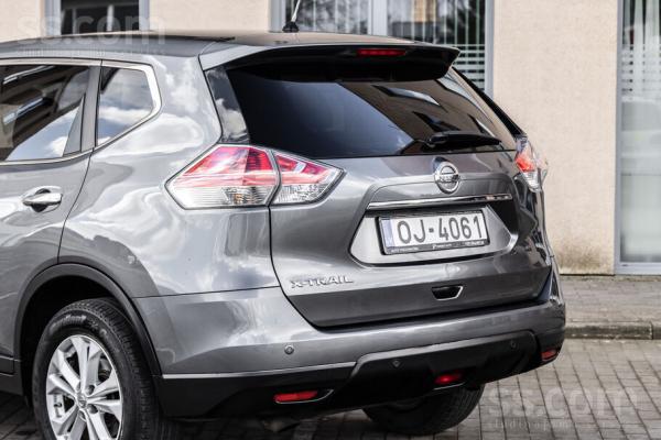 Grey Nissan X-Trail 2014 in Jelgava, with an engine capacity of 1.60 L and mileage of 207 thousand km for 8990 €, photo 9 on AUTOMOTO.COM.LV