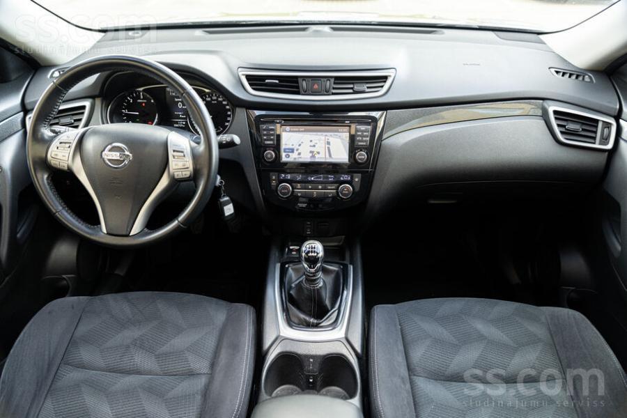 Grey Nissan X-Trail 2014 in Jelgava, with an engine capacity of 1.60 L and mileage of 207 thousand km for 8990 €, photo 26 on AUTOMOTO.COM.LV