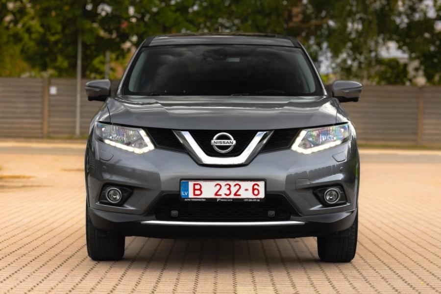 Pelēks Nissan X-Trail 2014 Rīga, ar dzinēja tilpumu 1.60 L un nobraukumu 207 tūkst. km par 9890 €, foto 1 vietnē AUTOMOTO.COM.LV