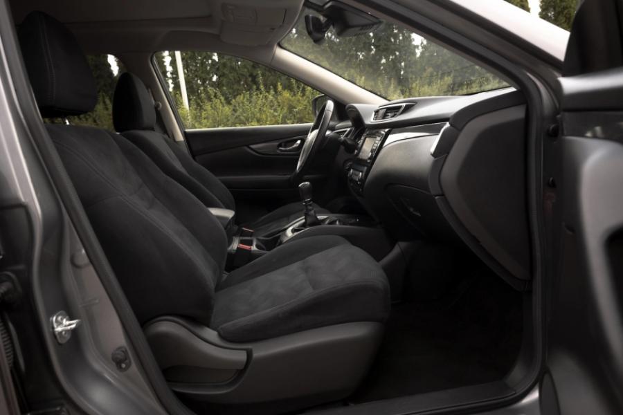 Pelēks Nissan X-Trail 2014 Rīga, ar dzinēja tilpumu 1.60 L un nobraukumu 207 tūkst. km par 9890 €, foto 11 vietnē AUTOMOTO.COM.LV