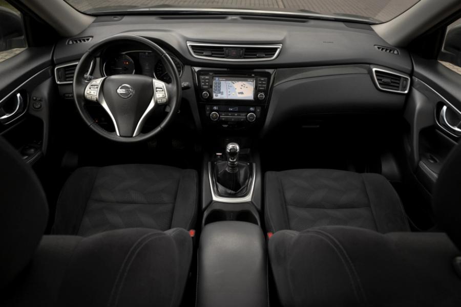 Pelēks Nissan X-Trail 2014 Rīga, ar dzinēja tilpumu 1.60 L un nobraukumu 207 tūkst. km par 9890 €, foto 17 vietnē AUTOMOTO.COM.LV