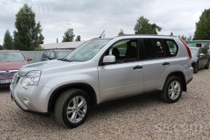 Pelēks Nissan X-Trail 2014 Daugavpils, ar dzinēja tilpumu 2.00 L un nobraukumu 273 tūkst. km par 5690 €, foto 4 vietnē AUTOMOTO.COM.LV