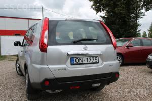Pelēks Nissan X-Trail 2014 Daugavpils, ar dzinēja tilpumu 2.00 L un nobraukumu 273 tūkst. km par 5690 €, foto 6 vietnē AUTOMOTO.COM.LV
