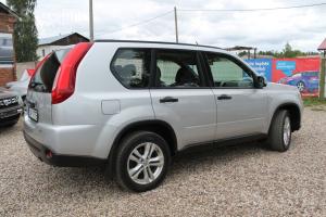 Pelēks Nissan X-Trail 2014 Daugavpils, ar dzinēja tilpumu 2.00 L un nobraukumu 273 tūkst. km par 5690 €, foto 8 vietnē AUTOMOTO.COM.LV