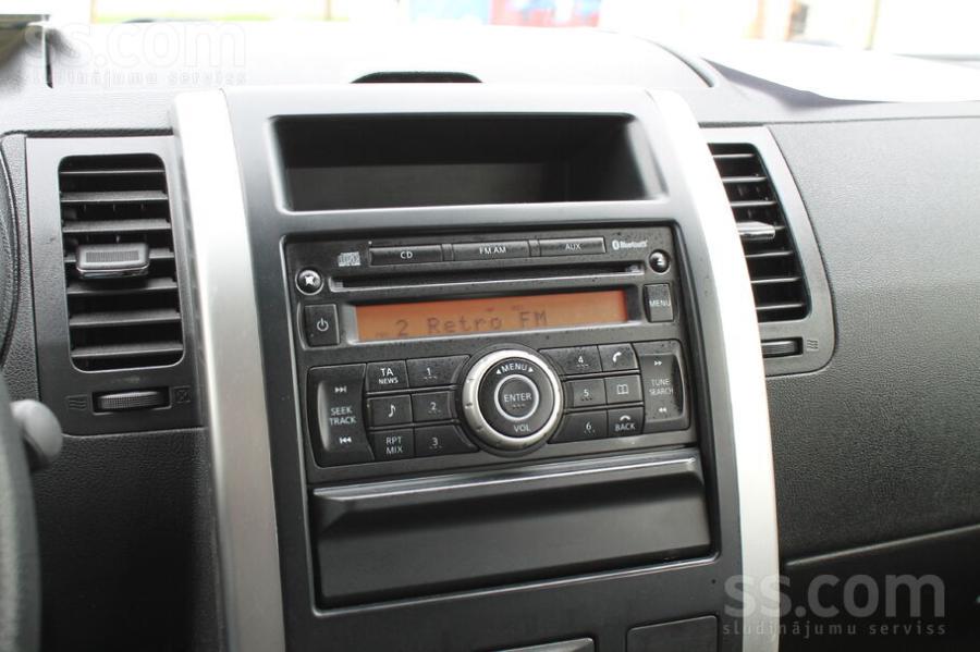 Pelēks Nissan X-Trail 2014 Daugavpils, ar dzinēja tilpumu 2.00 L un nobraukumu 273 tūkst. km par 5690 €, foto 20 vietnē AUTOMOTO.COM.LV